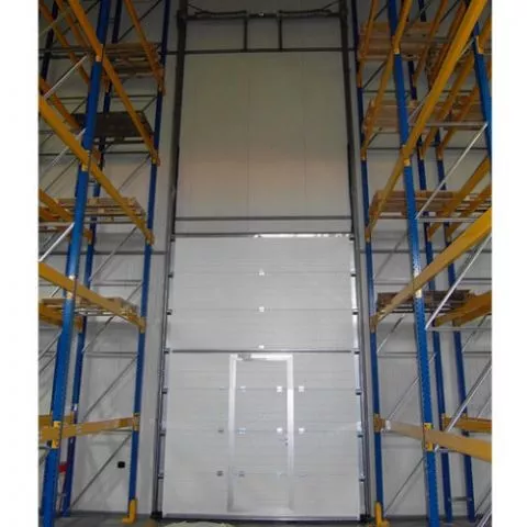 INDUSTRIJSKA SEGMENTNA VRATA - MODEL 4