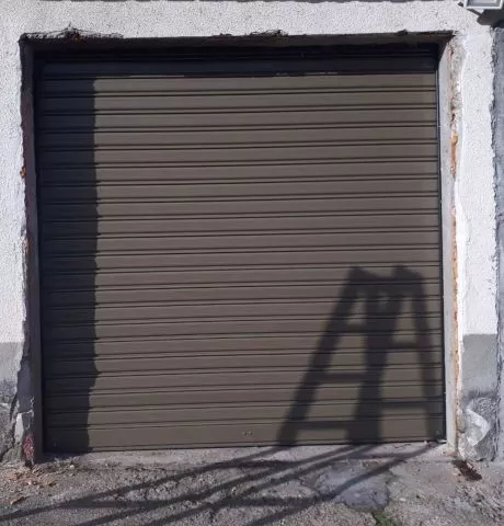 ČELIČNA ROLO VRATA PLASTIFICIRANA - MODEL 2