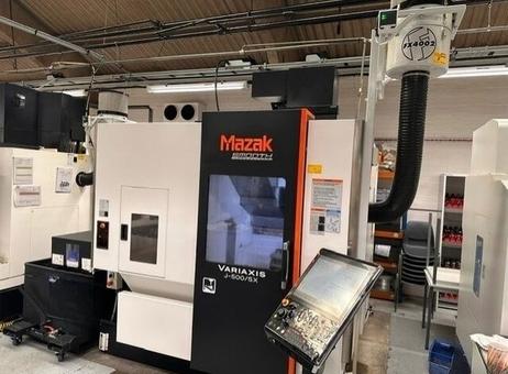 Obradni centar - 5 os Mazak Variaxis J-500 5AX Najprodavaniji