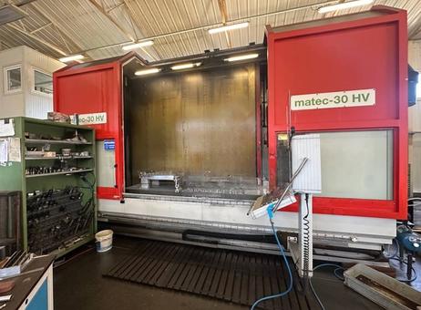 5-osni obradni centar Matec 30 HV Verified seller