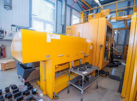 5-osni obradni centar DMG MORI NTX 1000 Verified seller