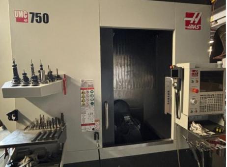 Vertikalni obradni centar HAAS UMC 750 Verified seller