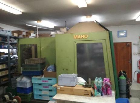 Obradni centar - 5 os MAHO MH 800 C Verified seller