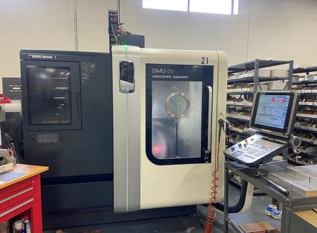 5-osni obradni centar DMG Mori DMU 50 Verified seller