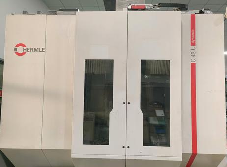 Obradni centar - 5 os HERMLE C42U