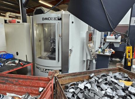Horizontalni obradni centar DECKEL MAHO DMC 55H duoBlock Najprodavaniji