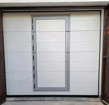 SEGMENTNA GARAŽNA VRATA MODEL 19