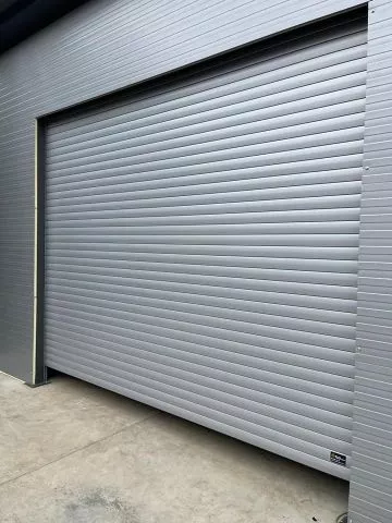 ALUMINIJUMSKA ROLO VRATA - MODEL 7