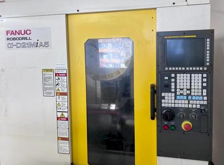 FANUC Robodrill D21MiA5 brzi vertikalni obradni centar Najprodavaniji
