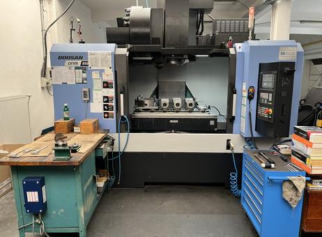 Vertikalni obradni centar DOOSAN DNM 650 II Verified seller