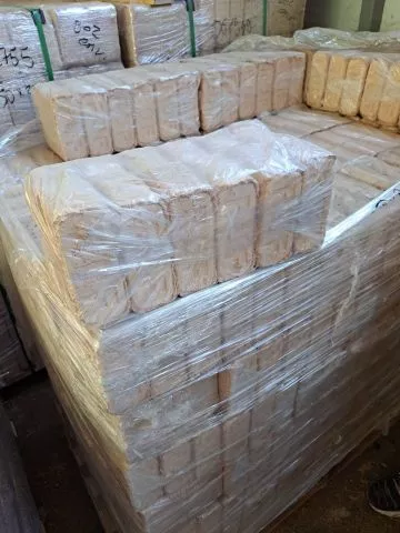 DRVENI BRIKET - 10KG (PAKOVANJE)