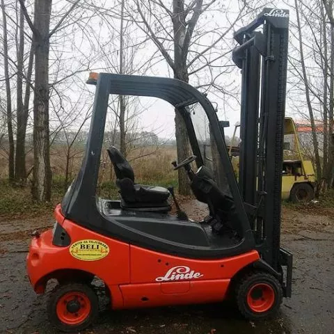 TRADICIJA BEZ PREMCA - BELI SERVIS VILJUŠKARA