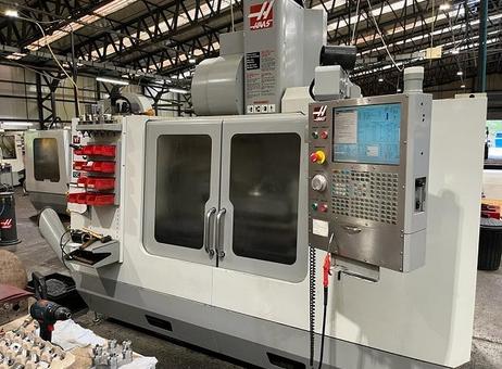 Obradni centar - vertikalni Haas VF3-DCE Verified seller
