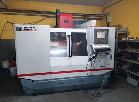 Obradni centar - vertikalni Cincinnati Arrow 750 Verified seller