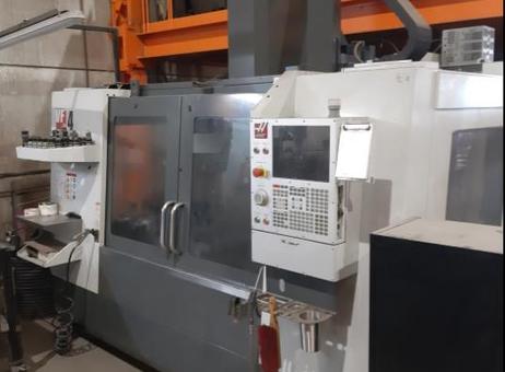 Obradni centar - vertikalni HAAS VF-4 Verified seller  Nisko radno vreme
