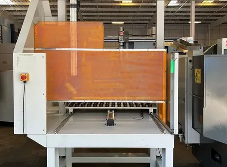 Vertikalni obradni centar HAAS LATHE AUTOMATIC PARTS LOADER Verified seller