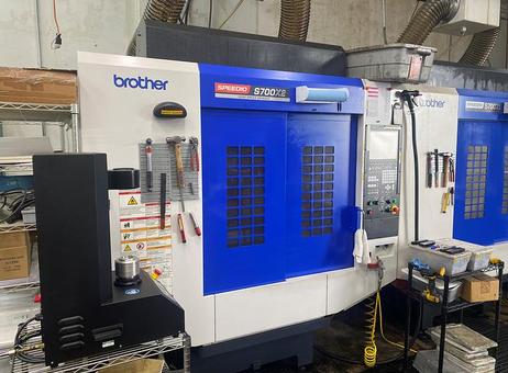 Vertikalni obradni centar Brother Speedio S700X2 Verified seller