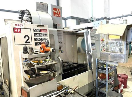 Vertikalni obradni centar Haas VF-2D Verified seller