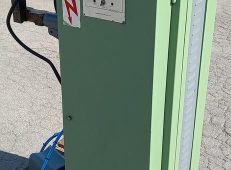 Polovan CEA PPN 30 pneumatski aparat za zavarivanje sa policom podesivom po visini