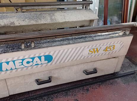 Mašina za sečenje aluminijuma sa 2 glave od Mecal-a, 2004. godina, CE oznaka  Dobar dogovor