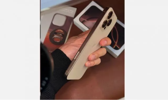 WHOLESALES IPHONE 16PRO,IPHONE 16PRO MAX ,IPHONE 16E BRAND NEW