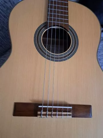 GITARA HORA
