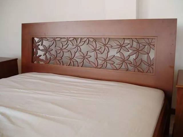 BRAČNI KREVET, PUNO DRVO / FURNIR BUKVA K003