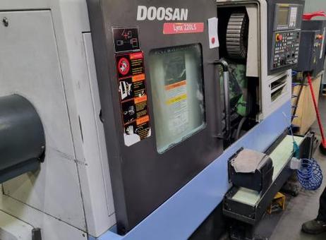 cnc strug DOOSAN LYNX 220 LS Najprodavaniji