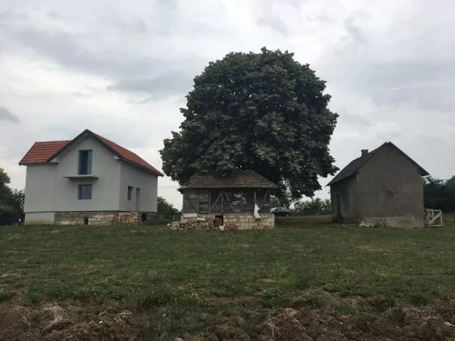 KUĆA NA PRODAJU-BELJINA-BARAJEVO