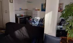 IZDAJEM STAN