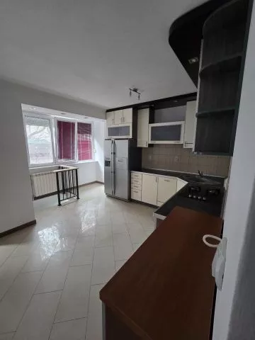 DORCOL, BAJLONI, DRINČIĆEVA 75M2+15M2