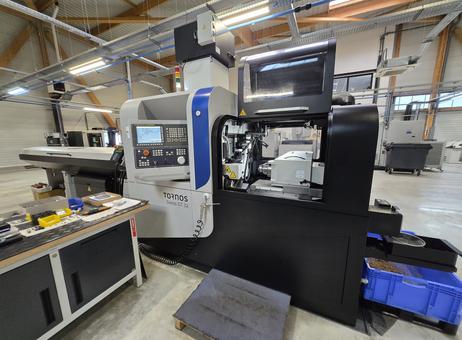 cnc strug TORNOS GT32