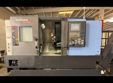 cnc strug DOOSAN LYNX 220 LSYC Verified seller