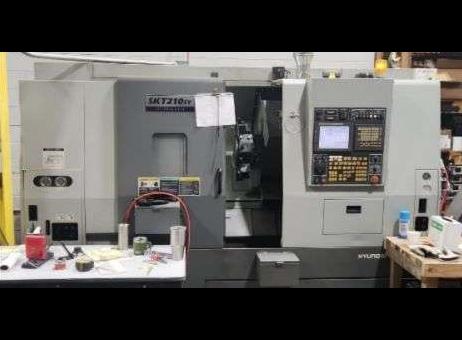 cnc strug HYUNDAI KIA SKT-210SY Verified seller  Nisko radno vreme