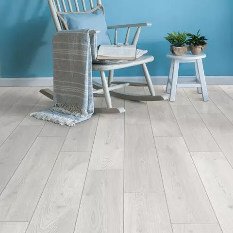 LAMINAT STYLE OAK WHITE