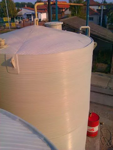 Termoizolovani plastični rezervoar 25.000L x Ø2400 x 5540 mm