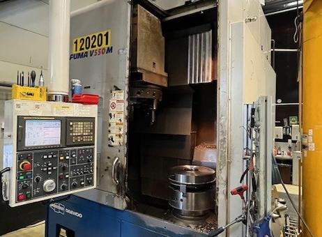 strug sa vertikalnim kupolom sa cnc DOOSAN V550M Najprodavaniji