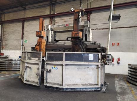CKD Blansko SK25 vertikalni tokarski strug sa cnc