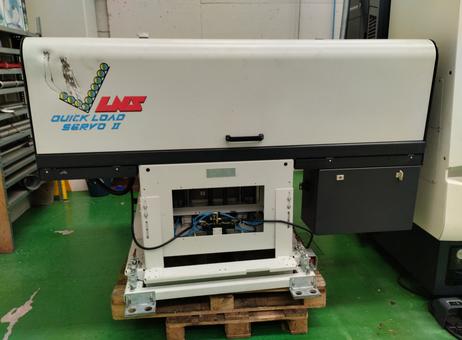 Uređaj za uvlačenje šipki LNS Quick load servo 2