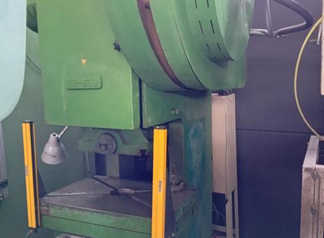 Ekscentrična presa MACHINOEXPORT PE-63A Verified seller