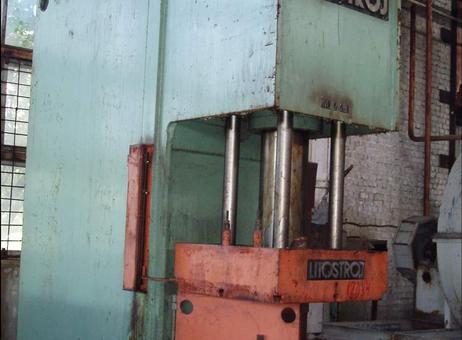 Hidraulična presa LITOSTROJ HVC-2-250 Verified seller