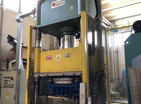 Hidraulična presa CAVANI GOLDONI 350 TON Verified seller