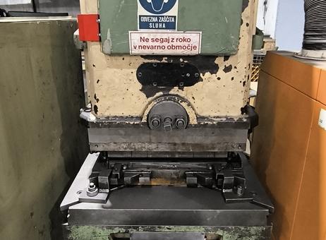Hidraulična presa Jelingrad EKSC.EPU-125T  Dobar dogovor