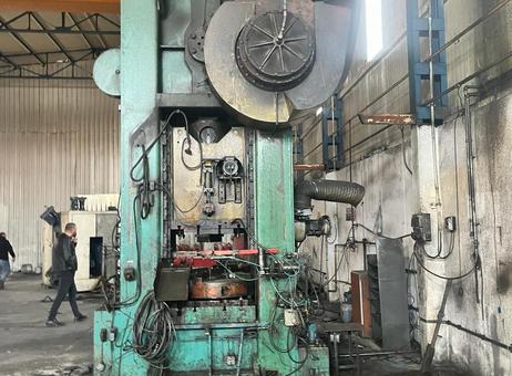 Rovetta 350 tona H tip presa