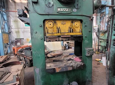 Presa za obrezivanje MASSEY 15OT Verified seller  Dobar dogovor