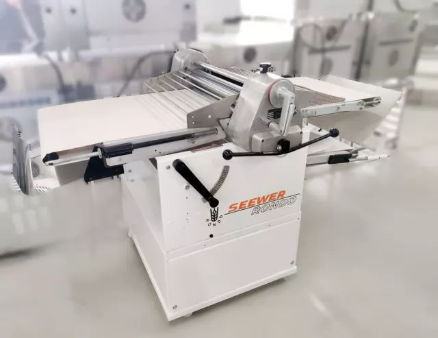 LAMINATOR SA VEKNARICOM SEEWER RONDO
