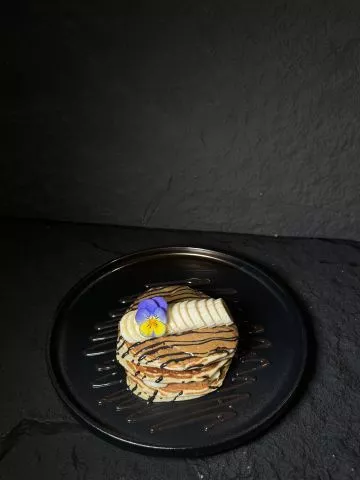 PANCAKES - Crna čokolada, kikiriki puter, banana