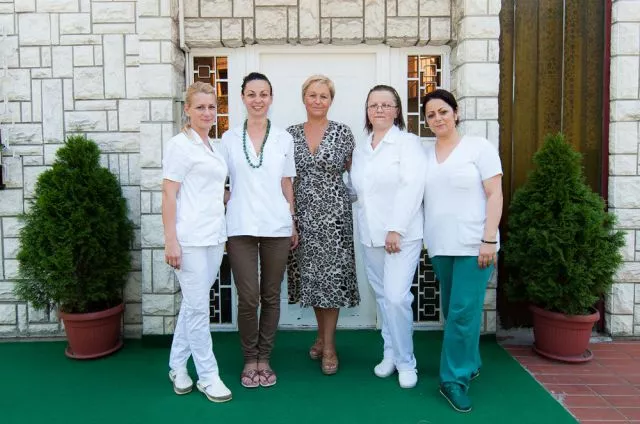 MEDICINSKA NEGA I 24H NADZOR - DOM ŽARKOVAČKI VRT