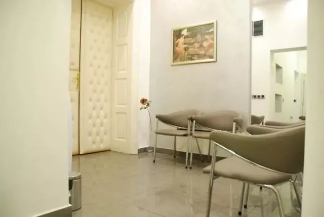 ENDODONTSKO LEČENJE DVOKANALNIH GENTLE TOUCH DENTAL CENTAR