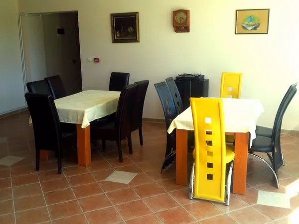 NUTRICIONISTA SASTAVLJA OBROKE U STARAČKOM DOMU MASS GREEN HOUSE